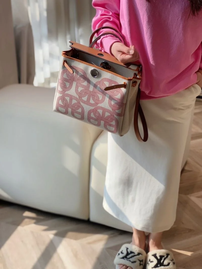 Accurate model Hermes Herbag Bags