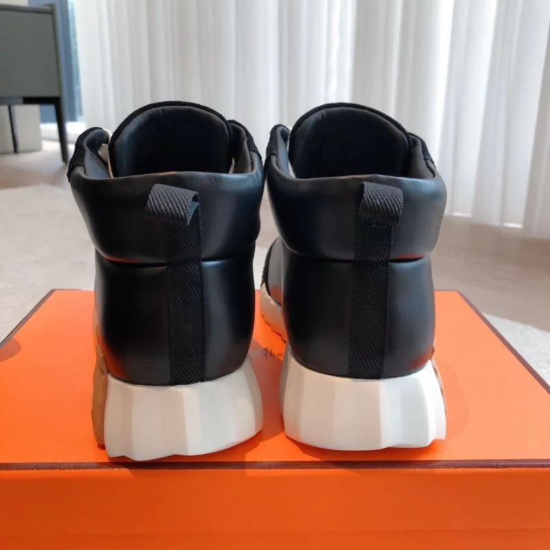 Accurate model Hermes High Shoes