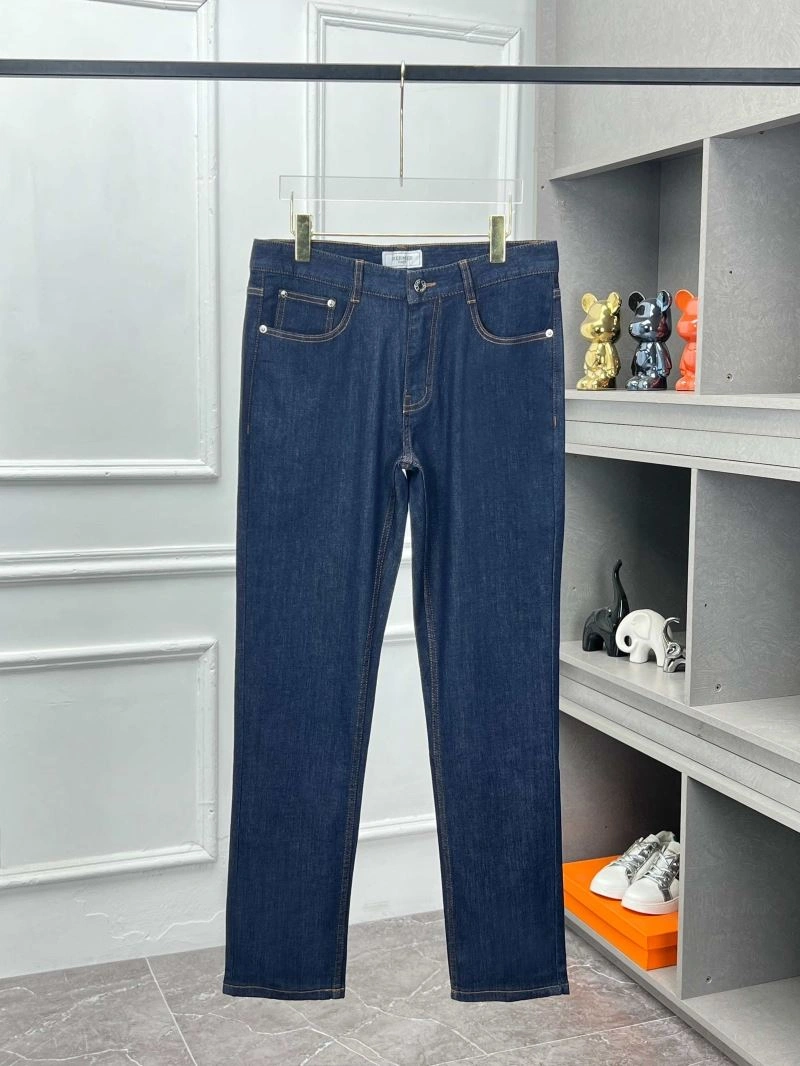 Low-cost Hermes Jeans