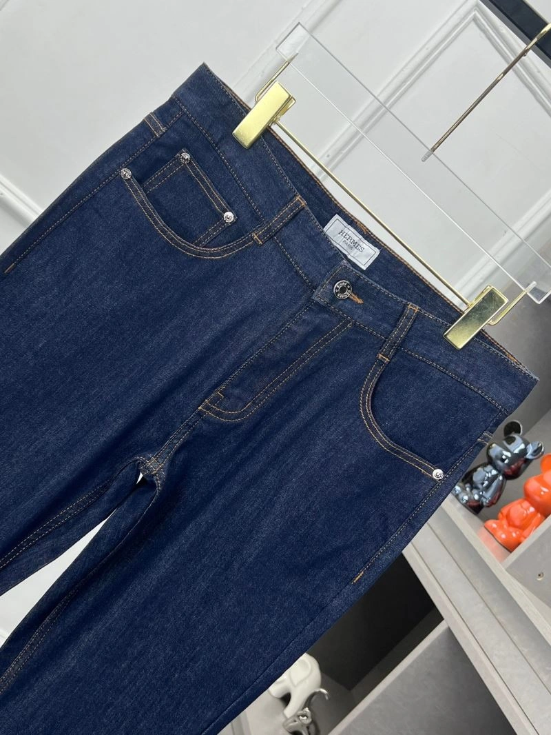 Low-cost Hermes Jeans