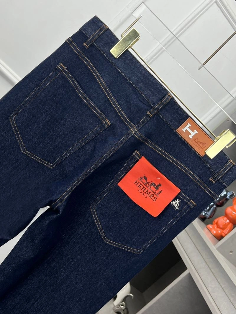 Low-cost Hermes Jeans
