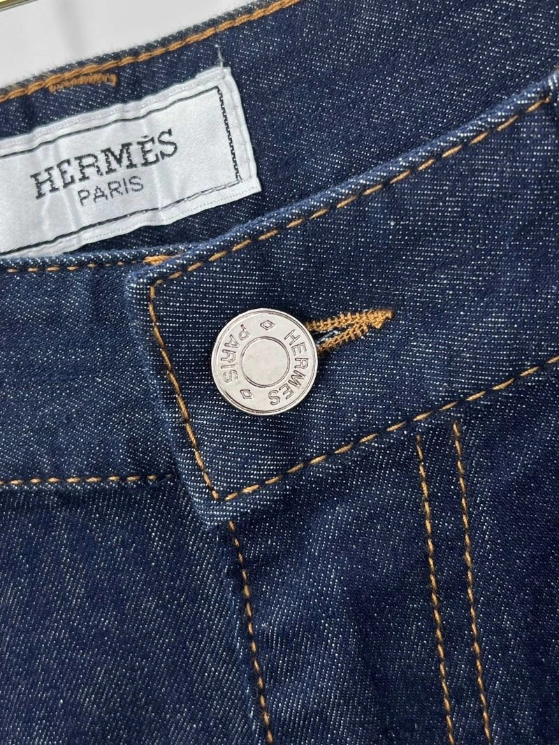 Low-cost Hermes Jeans