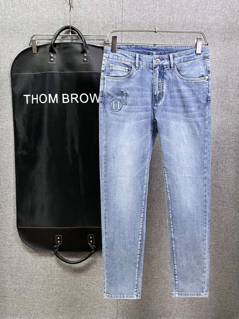 Accurate model Hermes Jeans