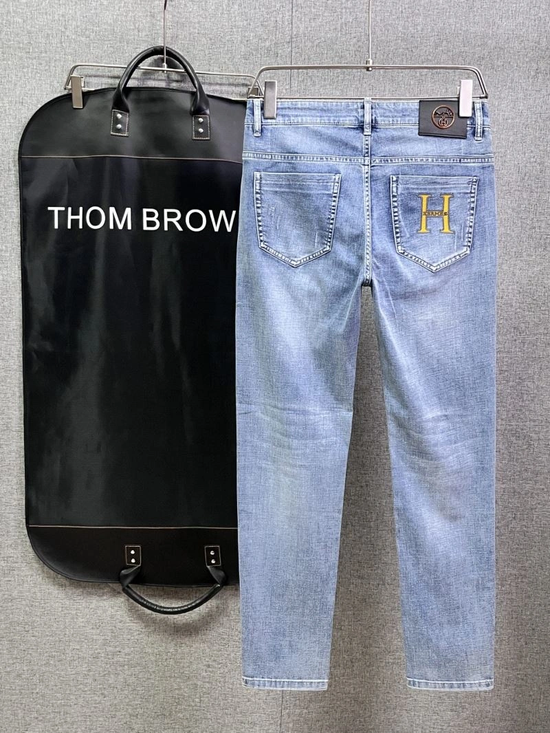 Accurate model Hermes Jeans