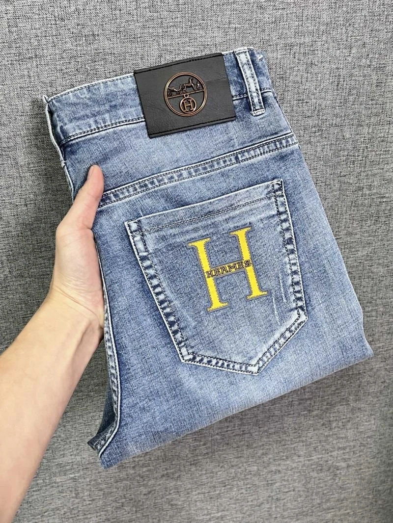 Accurate model Hermes Jeans