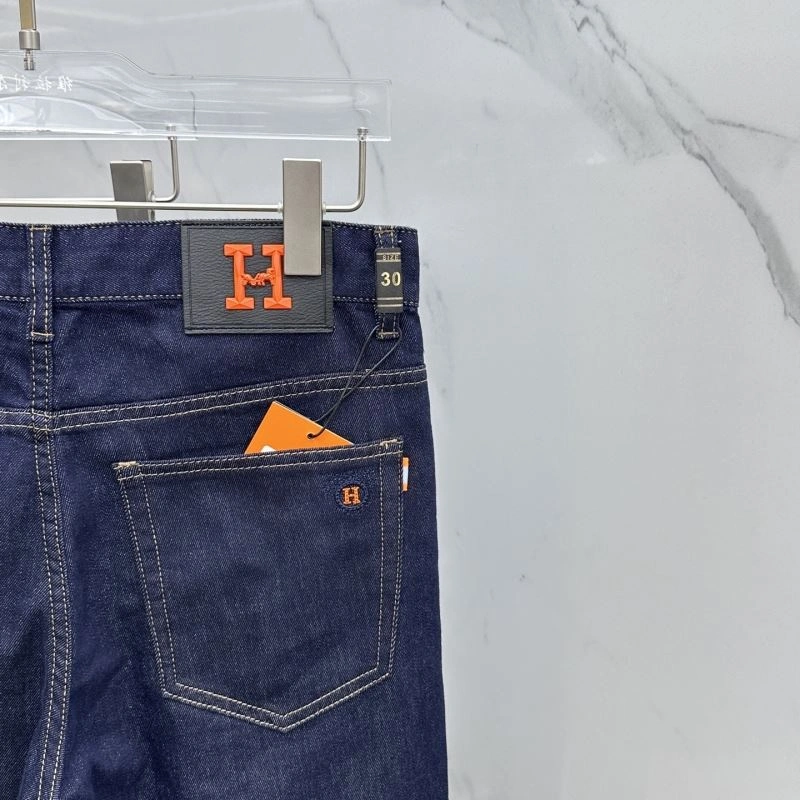Low-cost Hermes Jeans
