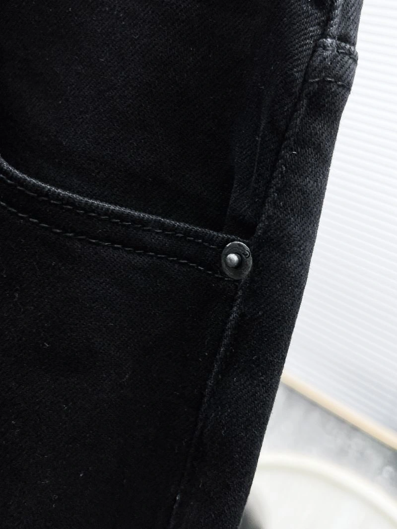 Value-priced Hermes Jeans
