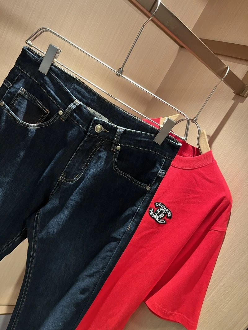 Value-priced Hermes Jeans