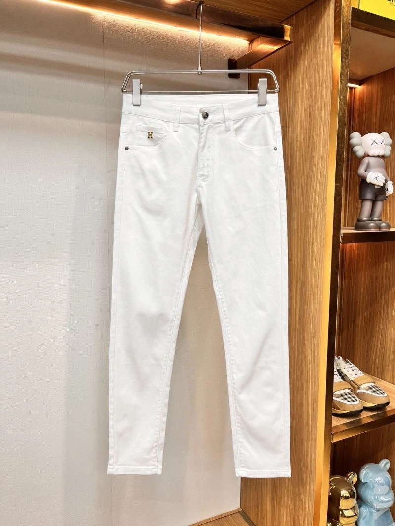 Low-cost Hermes Jeans
