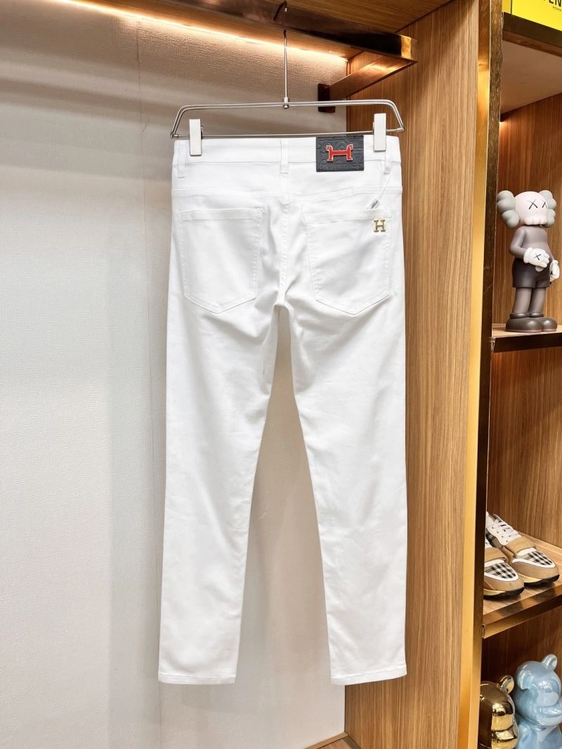 Low-cost Hermes Jeans