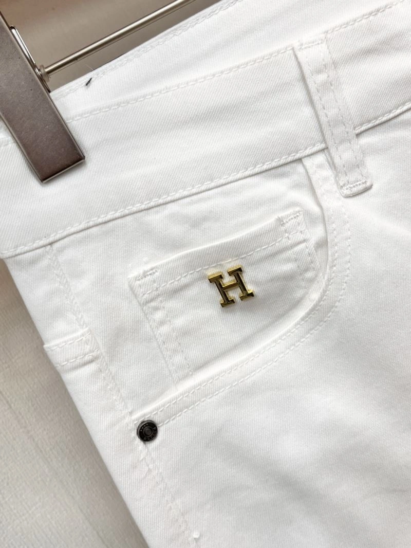 Low-cost Hermes Jeans