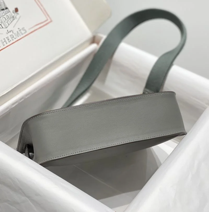 Indistinguishable Hermes Jypsiere Bags