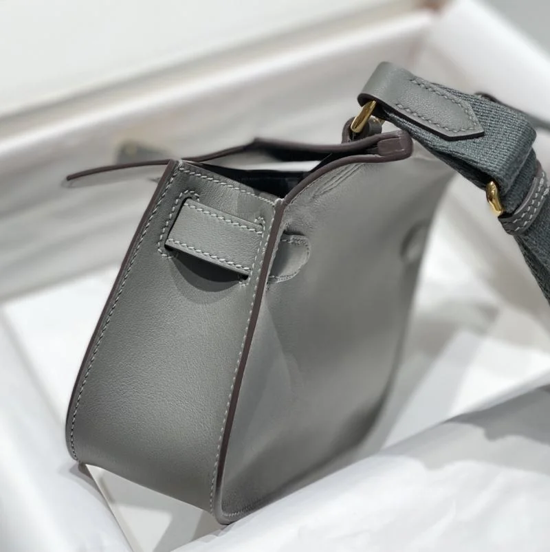 Indistinguishable Hermes Jypsiere Bags