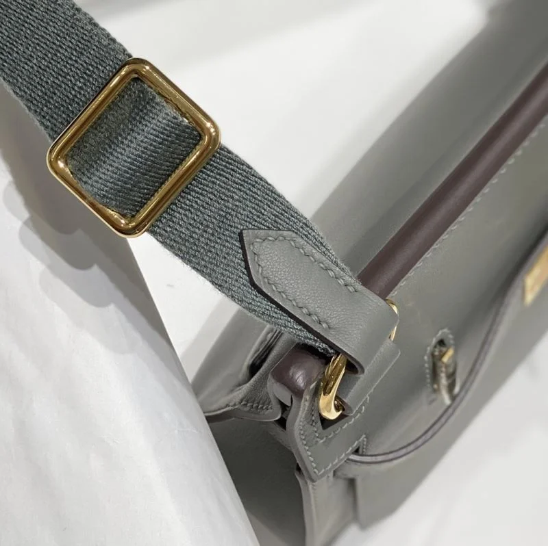 Indistinguishable Hermes Jypsiere Bags
