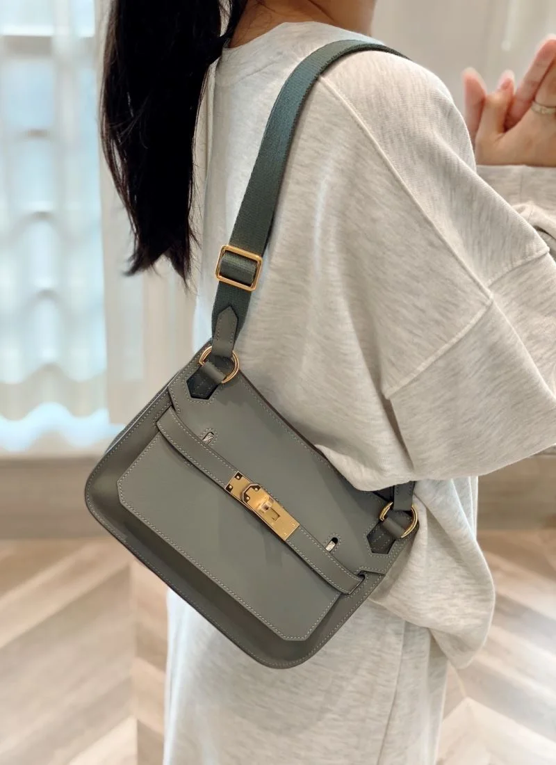 Indistinguishable Hermes Jypsiere Bags