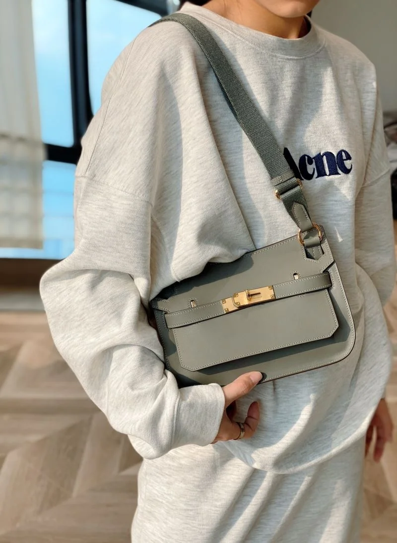 Indistinguishable Hermes Jypsiere Bags