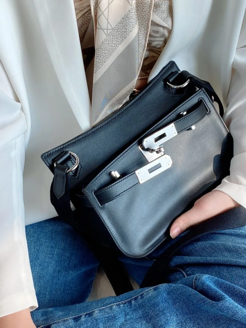 Top mirror Hermes Jypsiere Bags