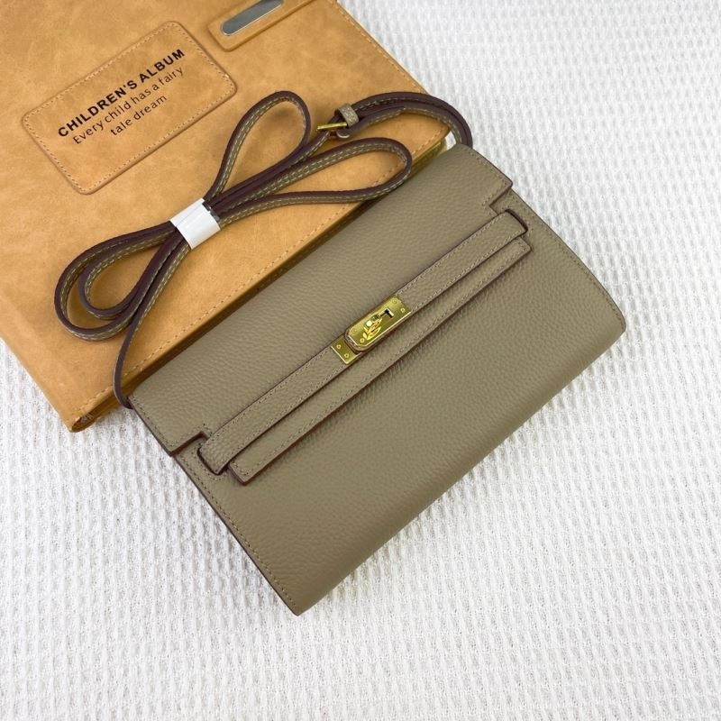 Budget-friendly Hermes Kelly Bags