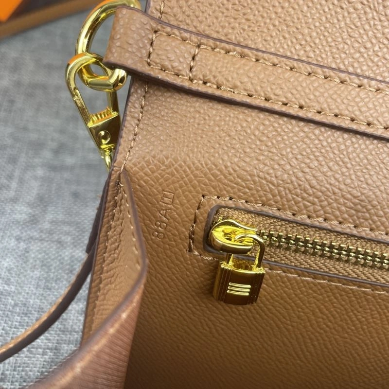 Bargain Hermes Kelly Bags