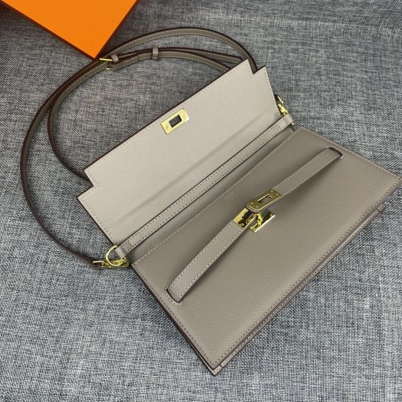 Low-cost Hermes Kelly Bags