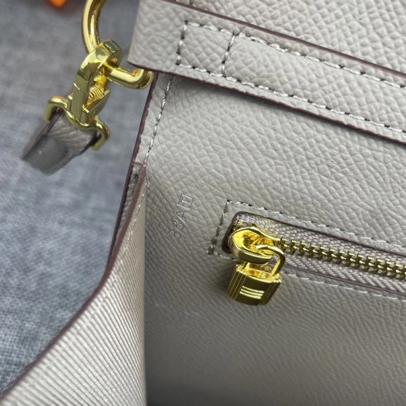 Low-cost Hermes Kelly Bags