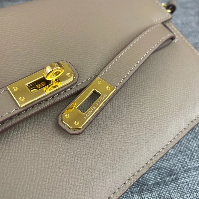 Low-cost Hermes Kelly Bags