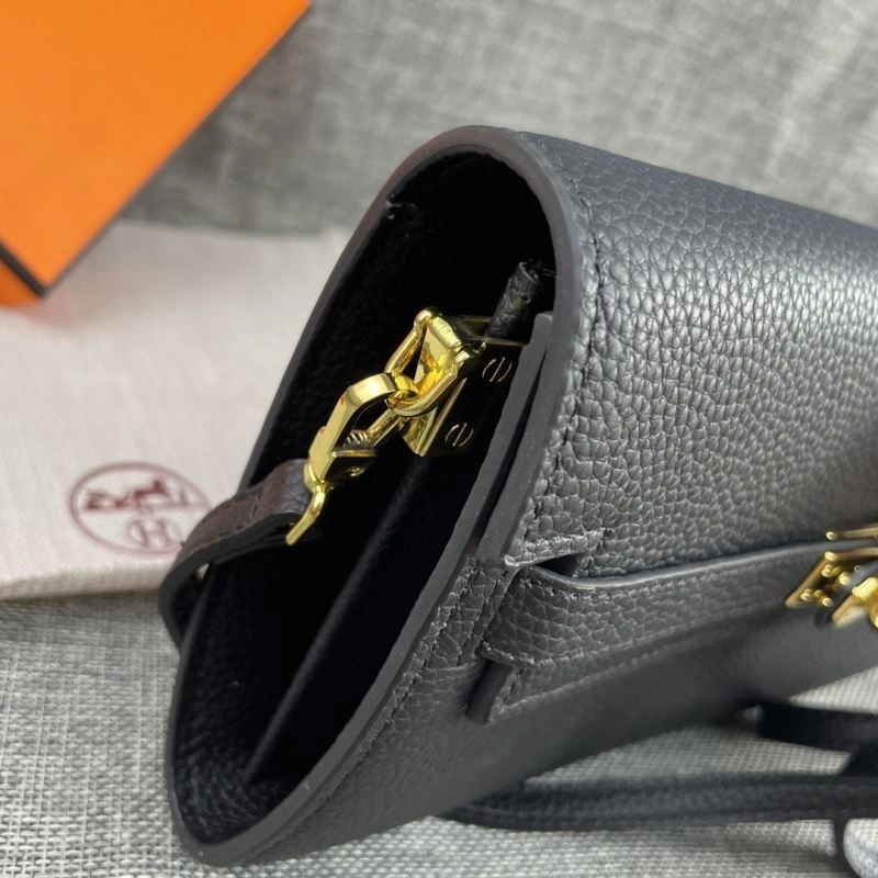 Top mirror Hermes Kelly Bags