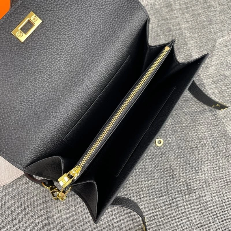 Top mirror Hermes Kelly Bags