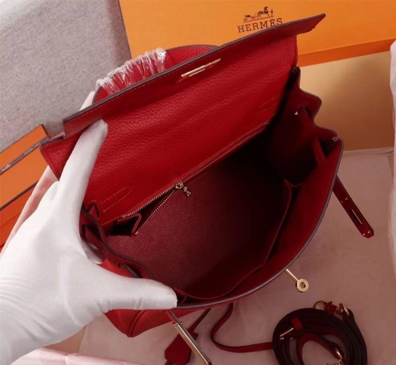 Budget-friendly Hermes Kelly Bags