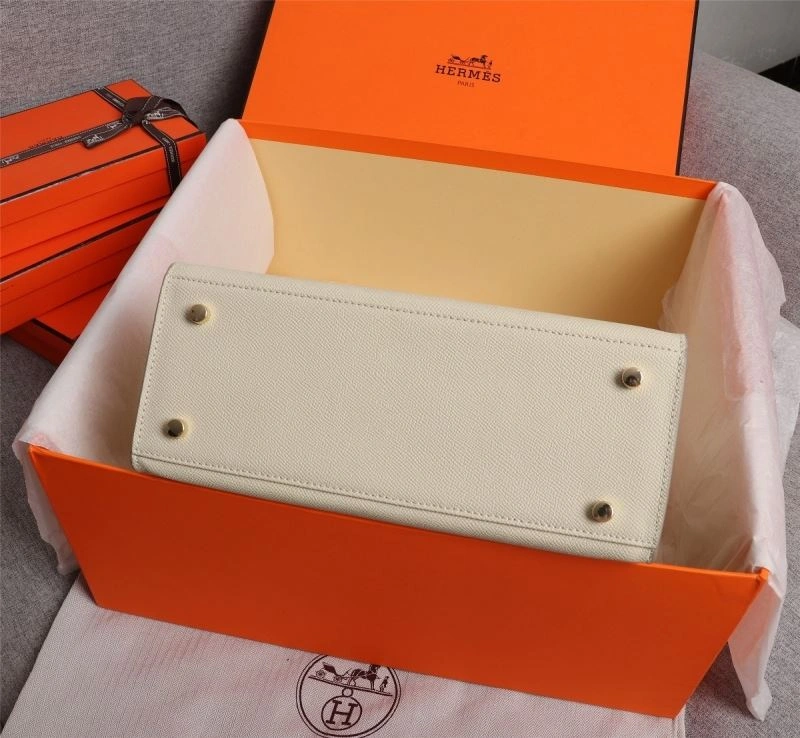Low-cost Hermes Kelly Bags