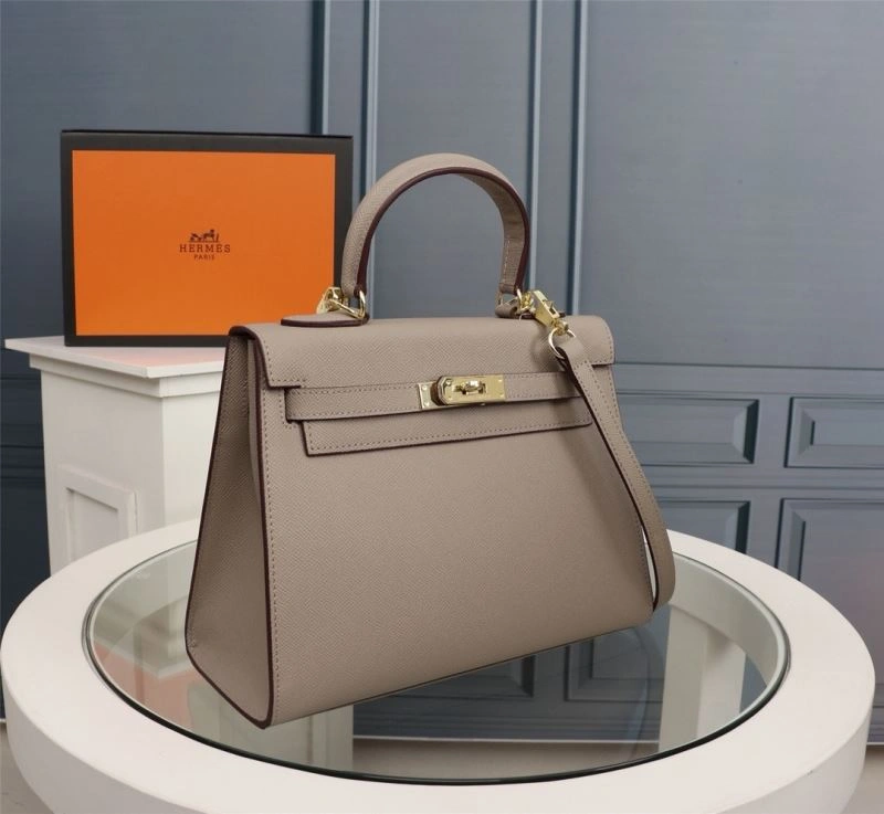 Top mirror Hermes Kelly Bags