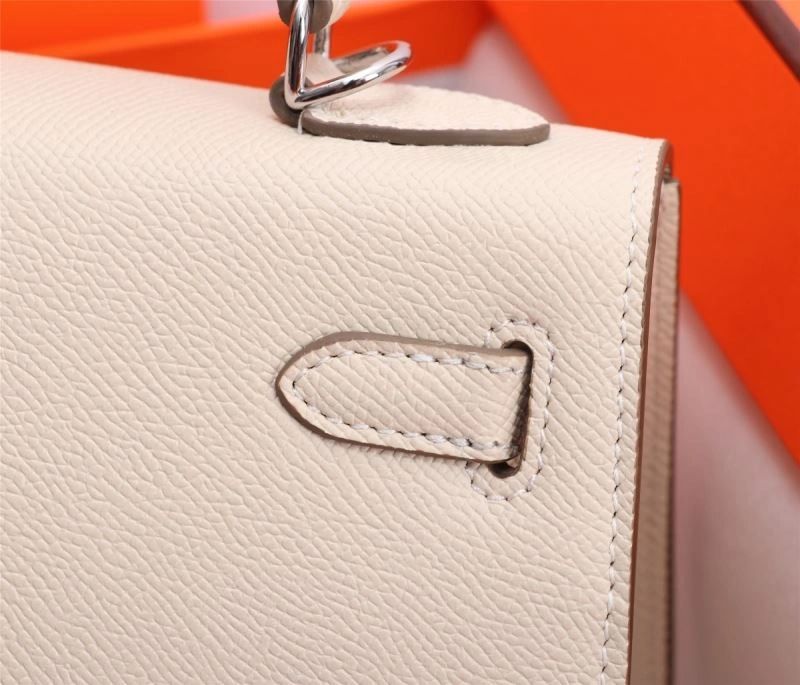 Low-cost Hermes Kelly Bags