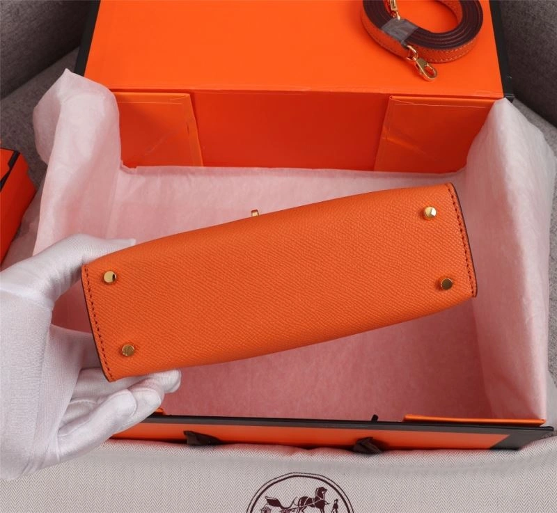 Low-cost Hermes Kelly Bags