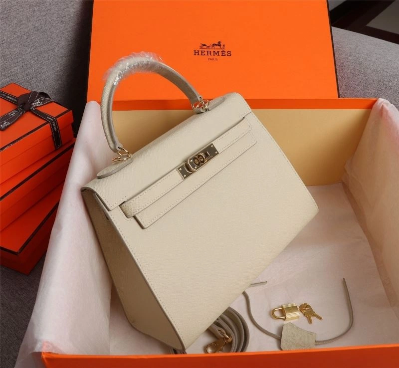 Low-cost Hermes Kelly Bags