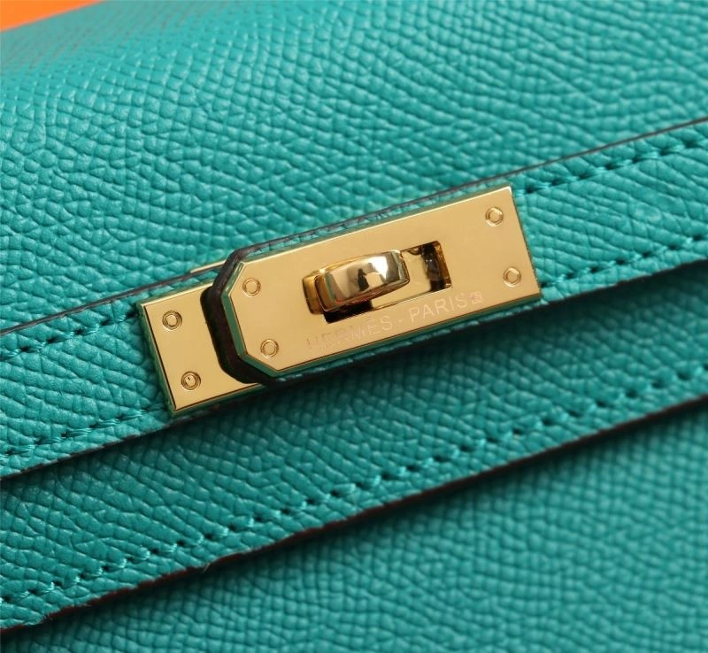 Top mirror Hermes Kelly Bags