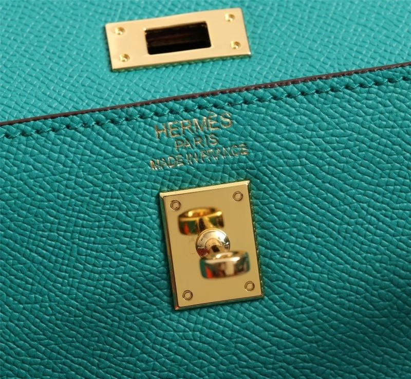 Top mirror Hermes Kelly Bags