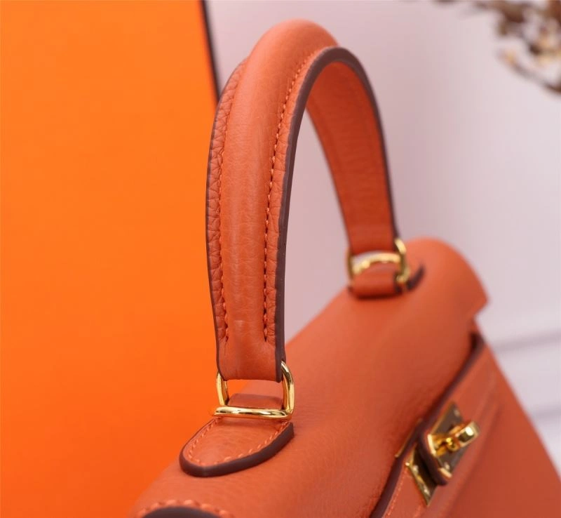 Indistinguishable Hermes Kelly Bags
