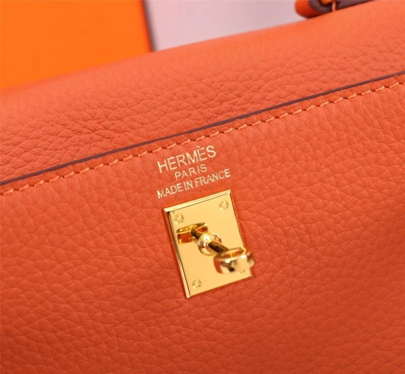 Indistinguishable Hermes Kelly Bags