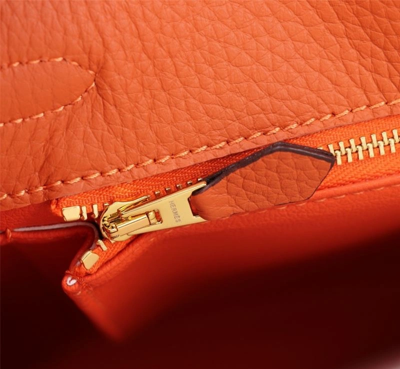Indistinguishable Hermes Kelly Bags
