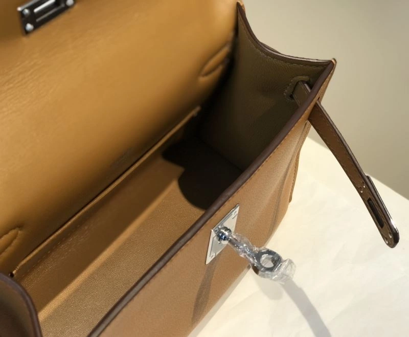 Reasonably priced Hermes Kelly Bags