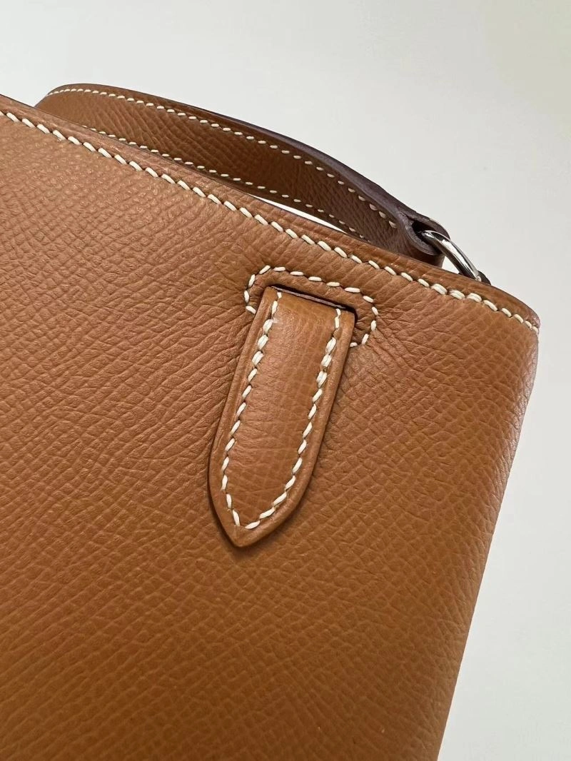 Low-cost Hermes Kelly Bags