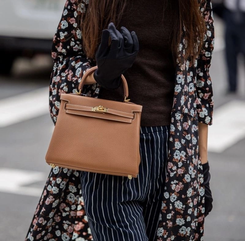 Reasonably priced Hermes Kelly Bags