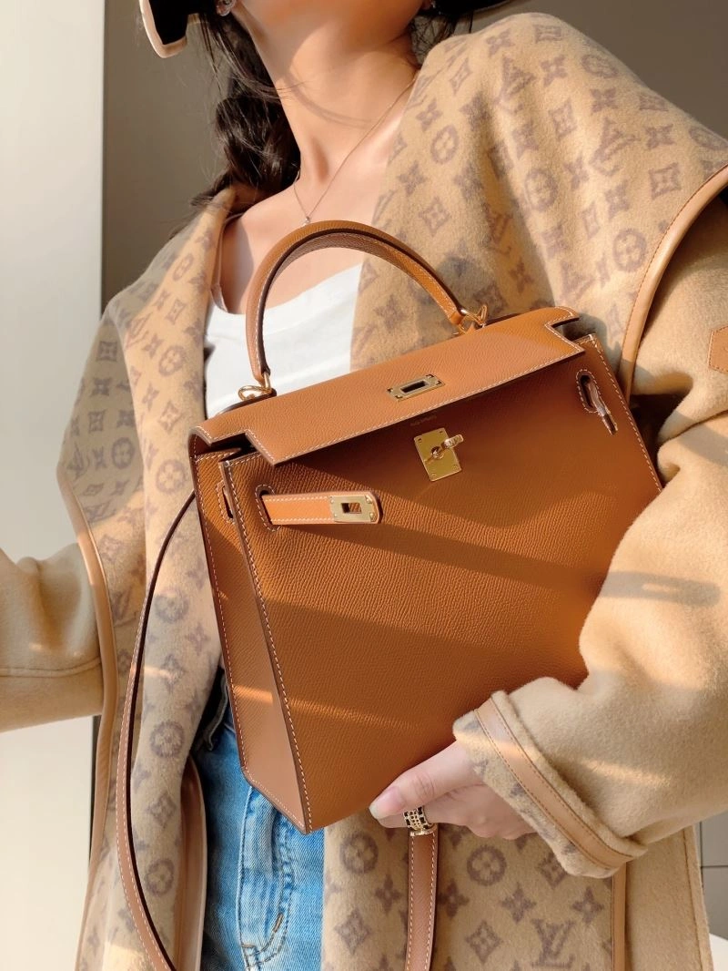 Top mirror Hermes Kelly Bags