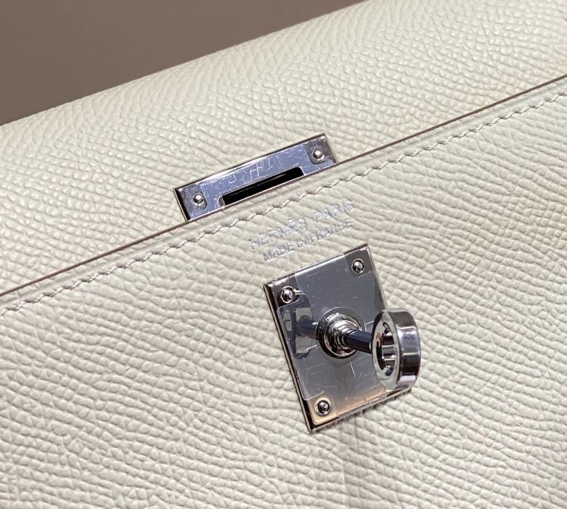 Value-priced Hermes Kelly Bags