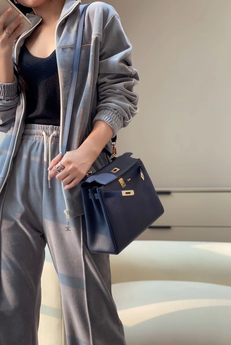 Budget-friendly Hermes Kelly Bags
