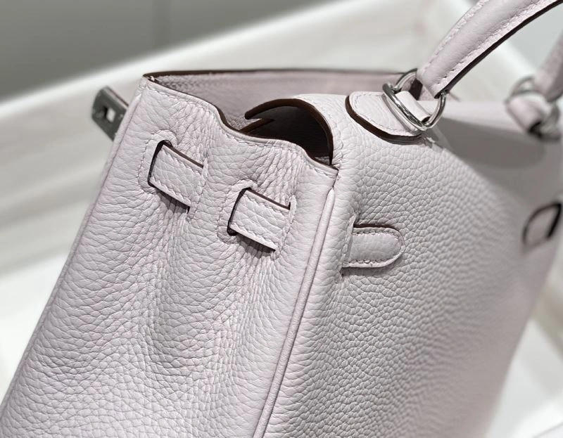 Indistinguishable Hermes Kelly Bags
