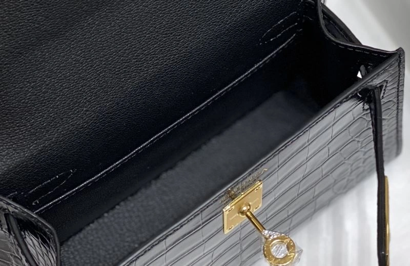 Low-cost Hermes Kelly Bags