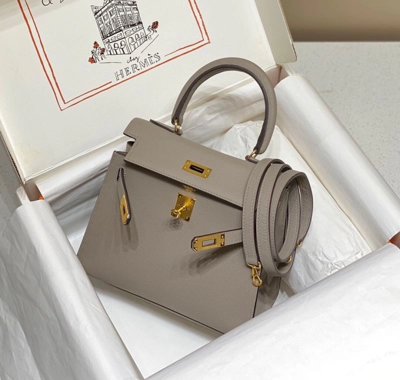 Top mirror Hermes Kelly Bags
