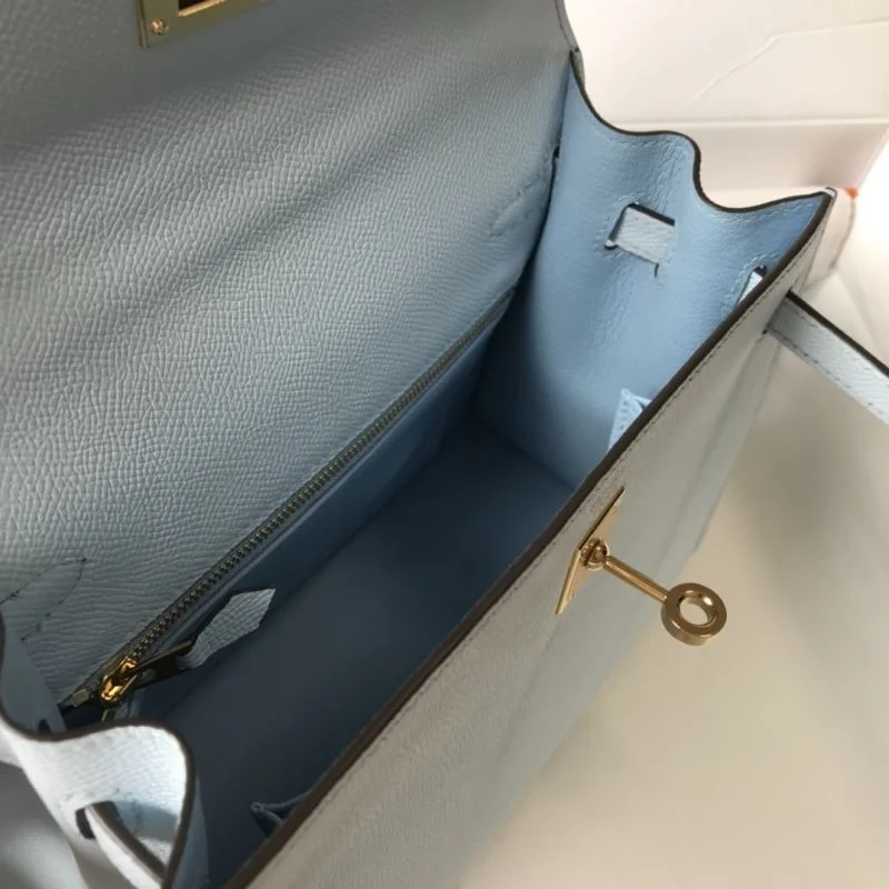 Indistinguishable Hermes Kelly Bags