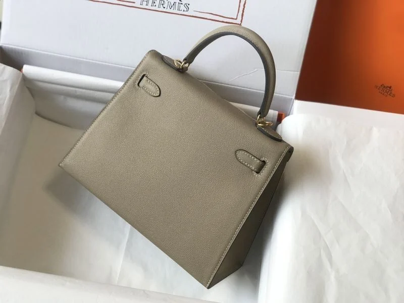Top mirror Hermes Kelly Bags